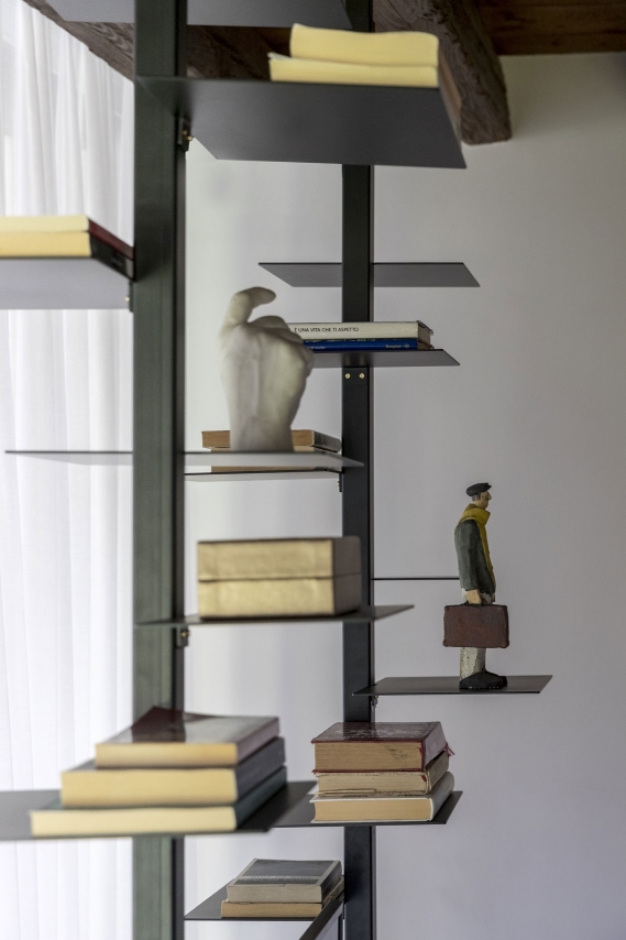 Love-it - Mogg Adelaide Bookcase / TV Stand